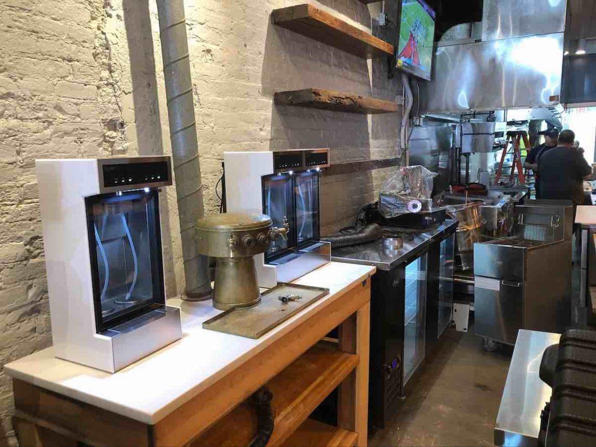 Enomatic at Mac's Raw Bar & Market | Neodistributing